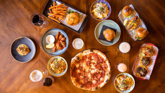 A La Carte - Cat & Cage